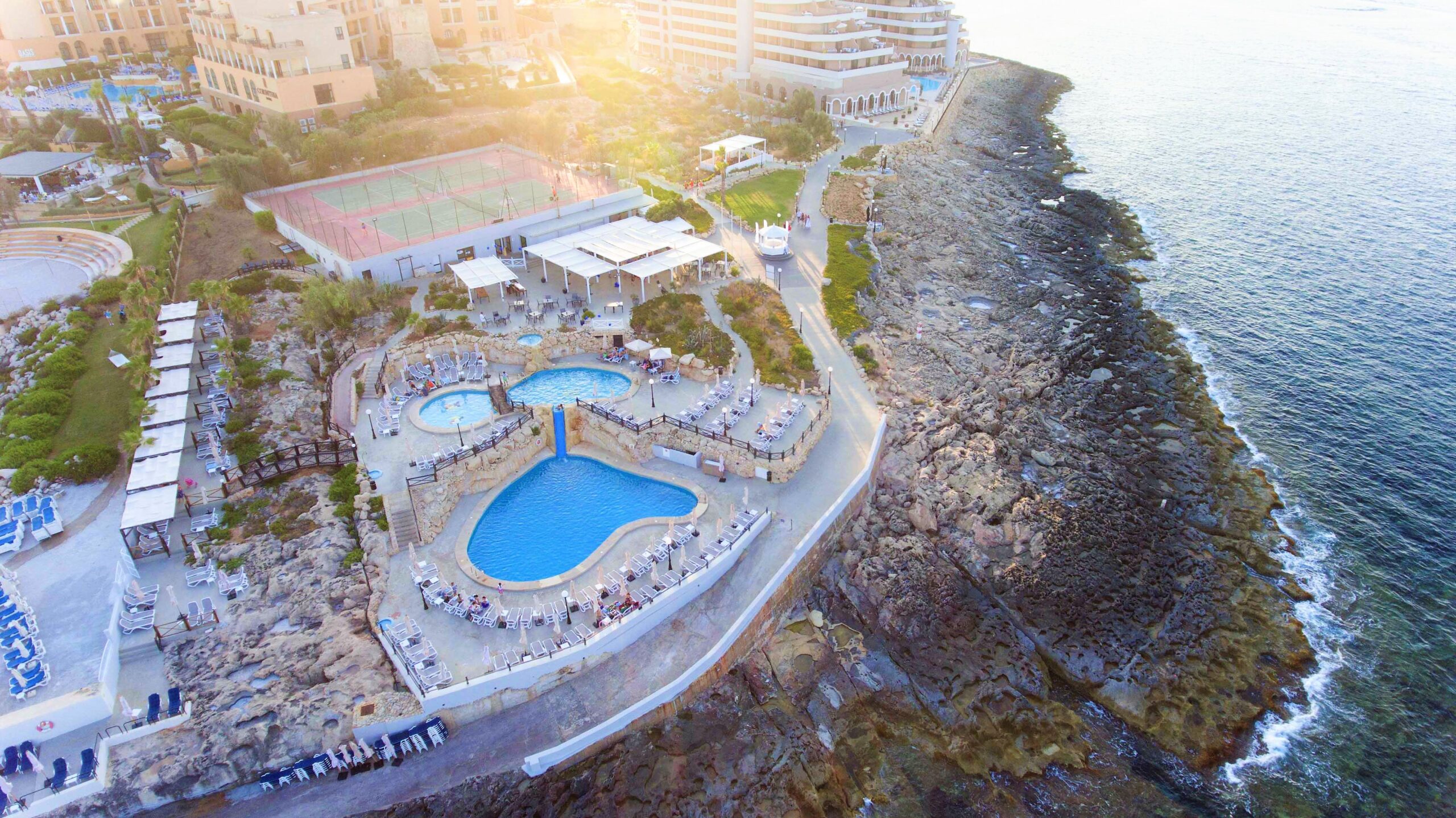 Luxury Poolside Relaxation & Events - The Edge Lido